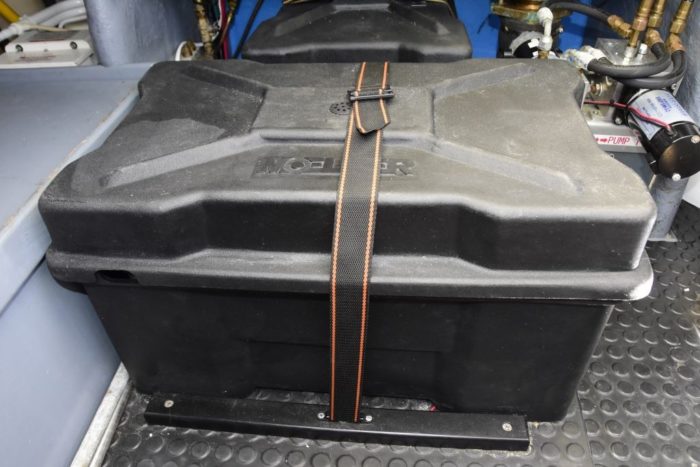 Battery Installation | Steve D'Antonio Marine Consulting